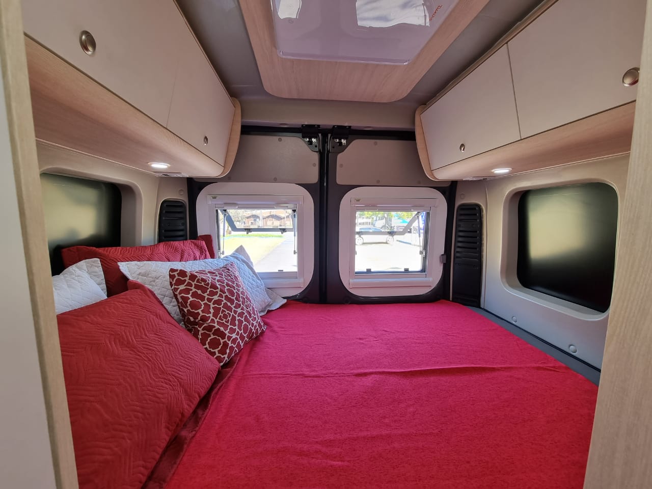 Seminovos - Legend do Brasil Motorhomes | A Lenda é Real!